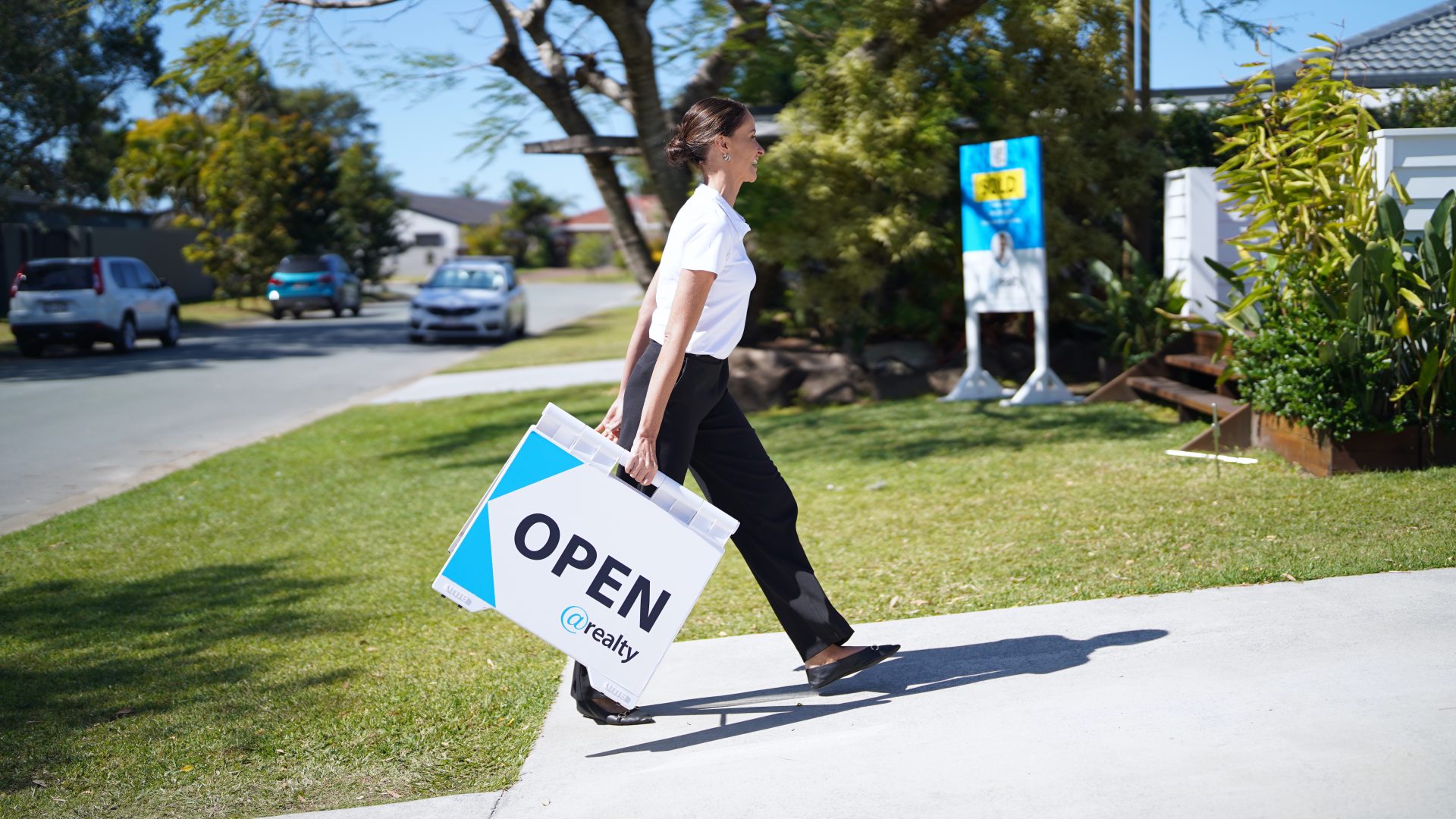 Eight reasons you need an agent - @realty